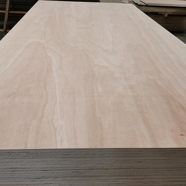 Western Red Cedar Plywood, Lightweight | Plywood Supplier