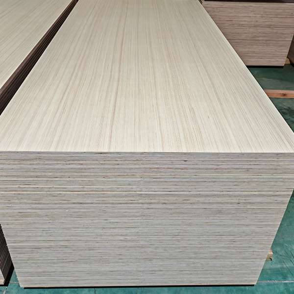 Reconstituted-Veneer Plywood Panels | Plywood Supplier